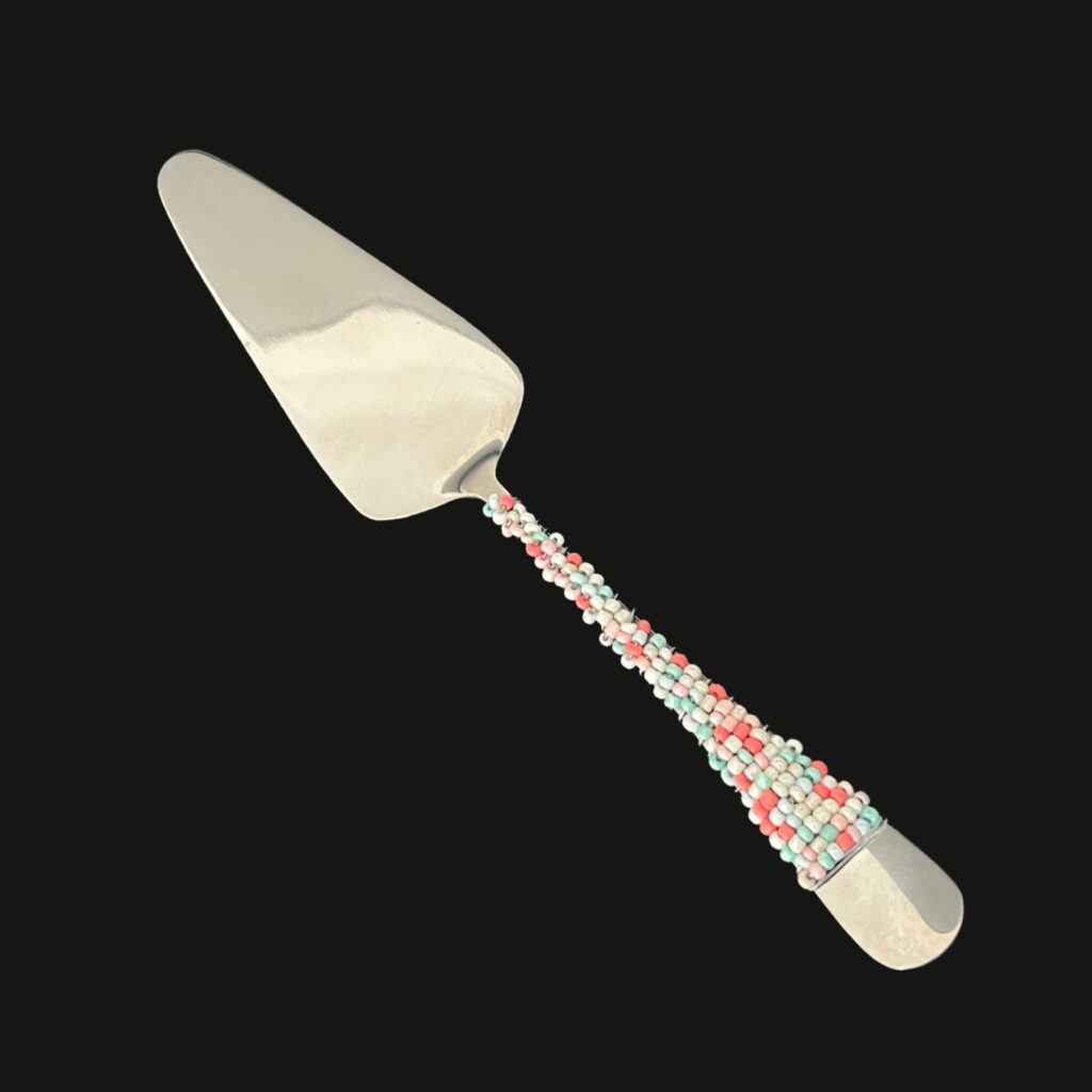 Cake lifter- Beaded Cake Lifter - Featsy market