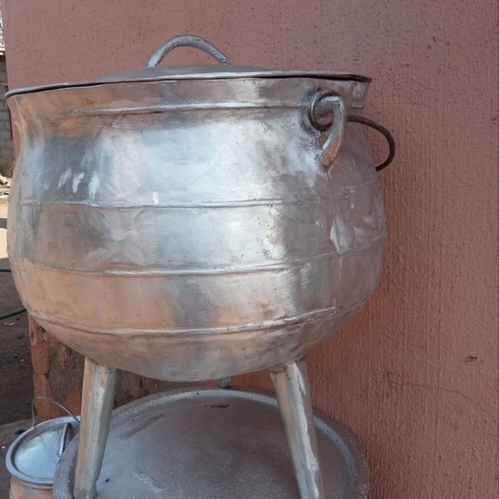 Aluminium pots - Aluminium handmade pots - Featsy